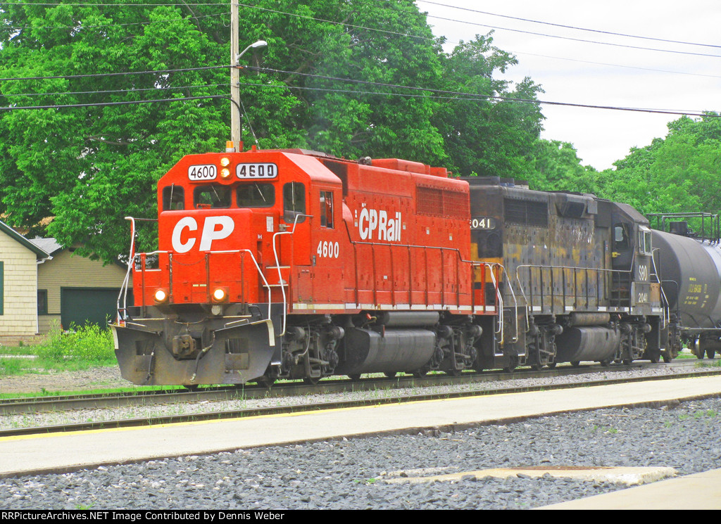 CP 4600, CP's Tomah Sub.